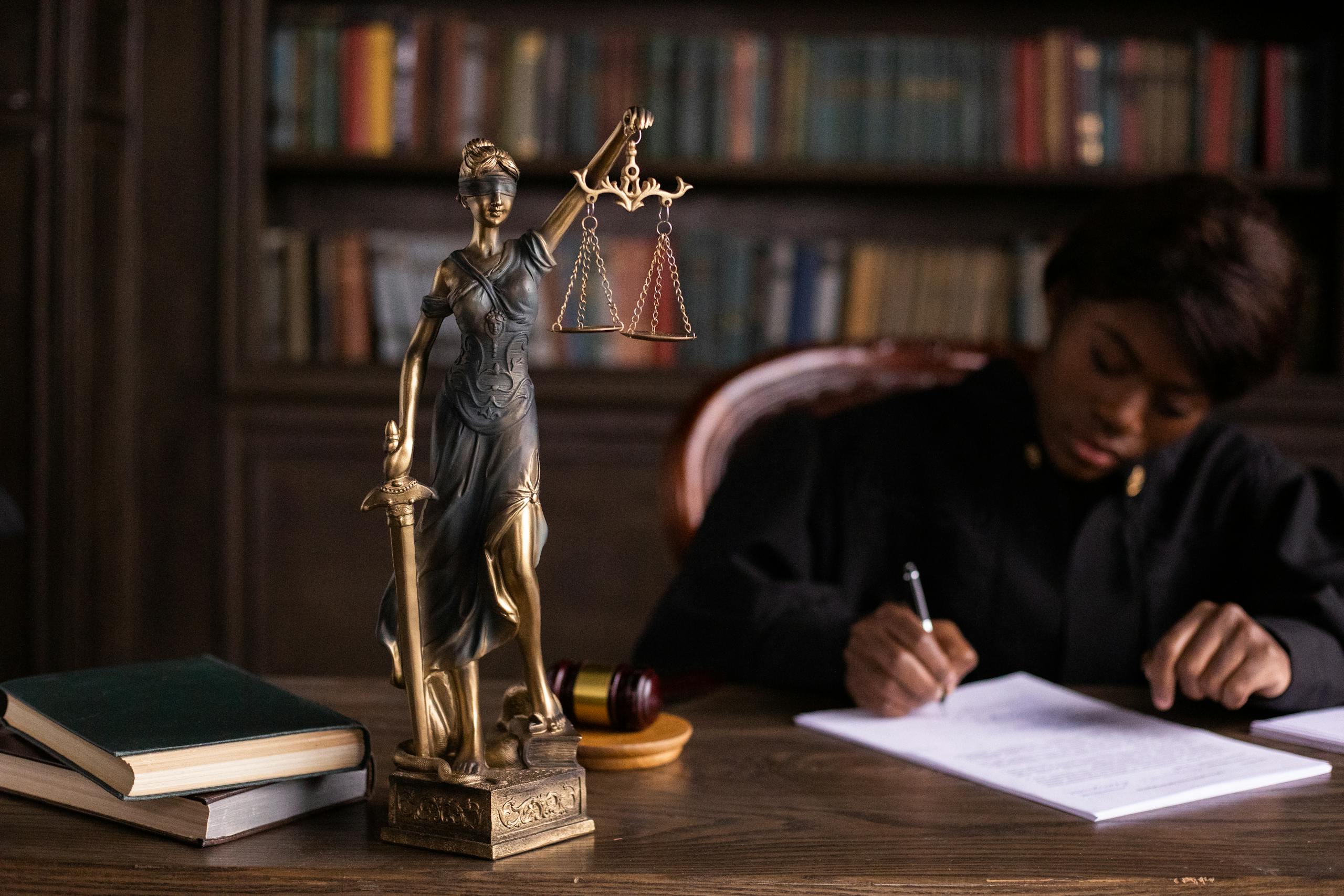 Contacter la Compagnie - Compagnie des Experts de Justice de Lyon